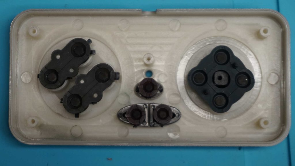 Inside an NES Clone - RetroBit RES Teardown - PCBurn